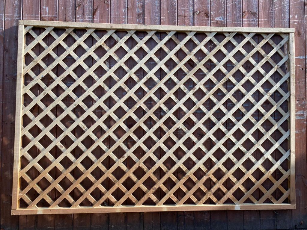 Fencing | Fencing Experts | Nottingham | John P Smith Fencing